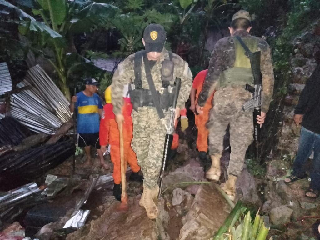 Colapso de muro causa la muerte de un joven en Ozatlán, Usulután ...